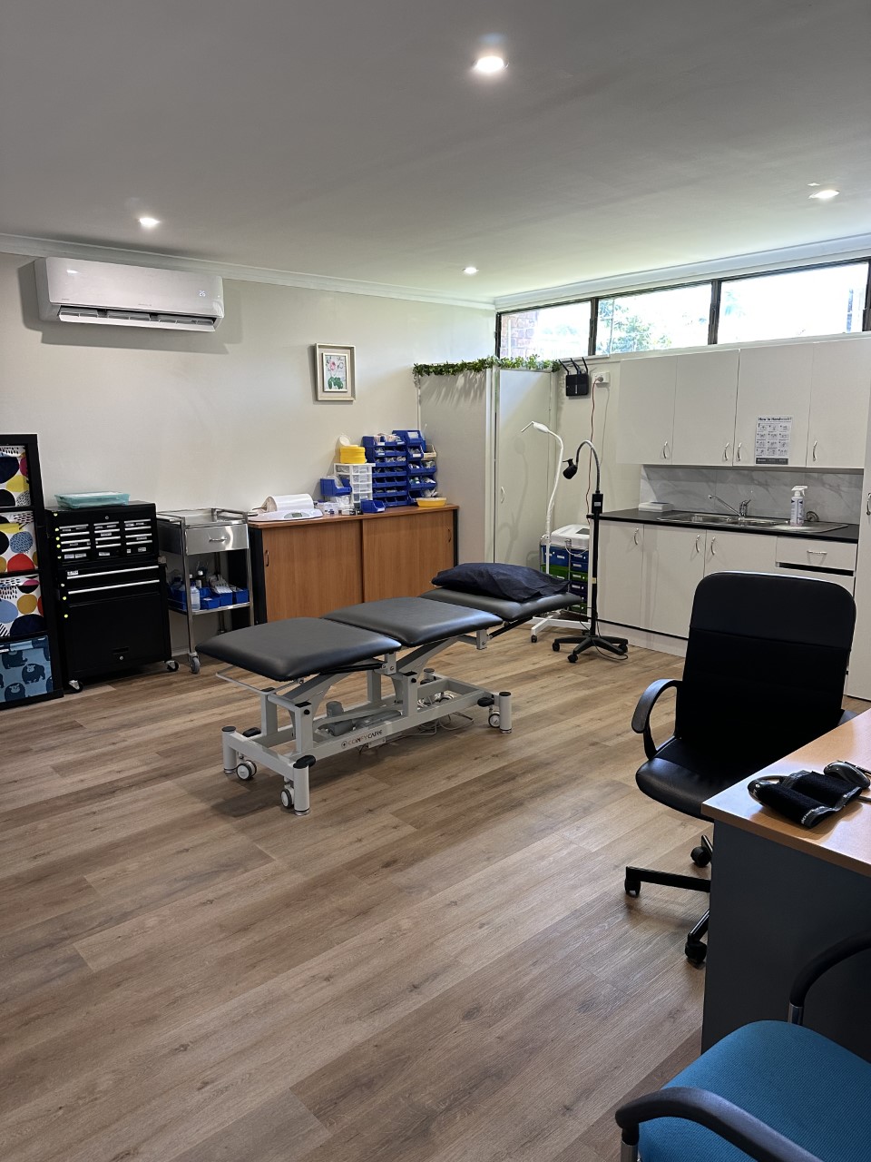 FOREST LAKE LOCAL DOCTORS - CAMIRA, DR SAN KU