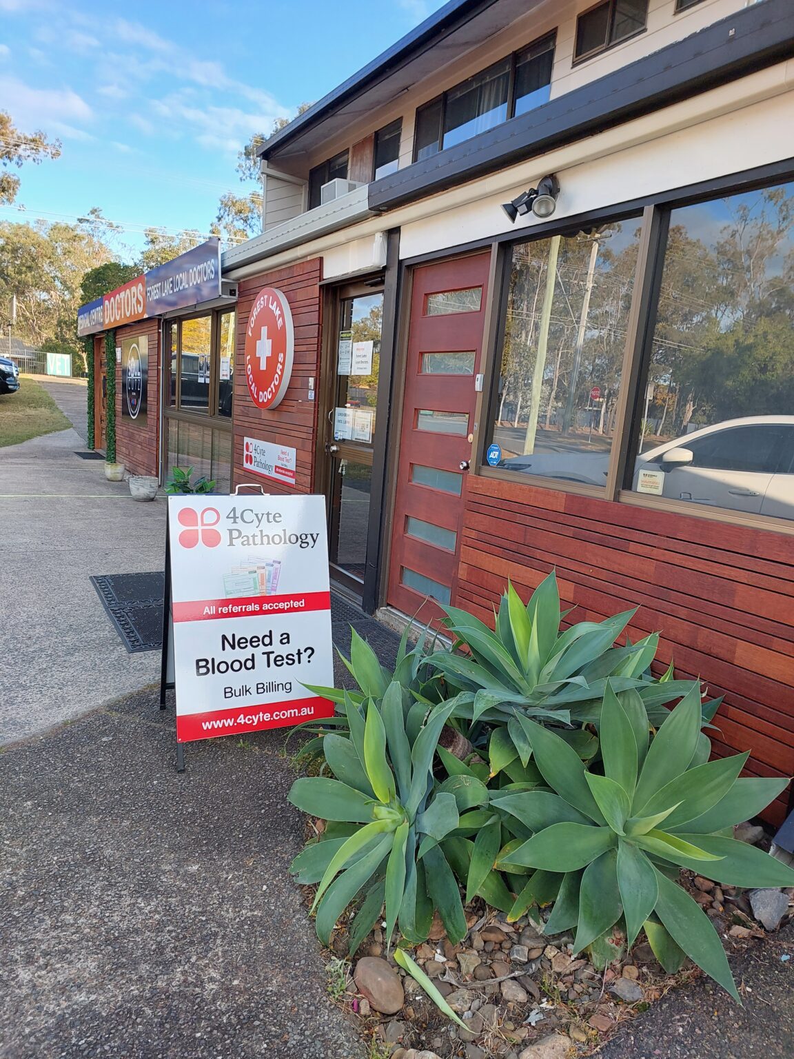 FOREST LAKE LOCAL DOCTORS - CAMIRA, DR SAN KU
